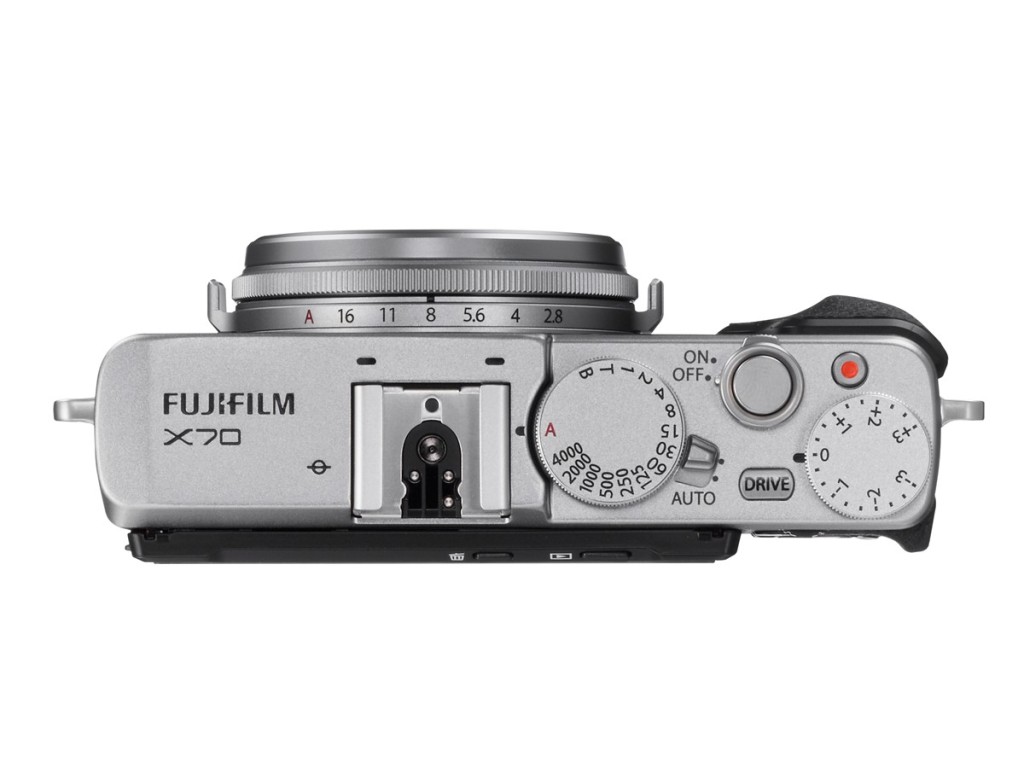 Fujifilm X70 Digital Compact Camera Officially Announced