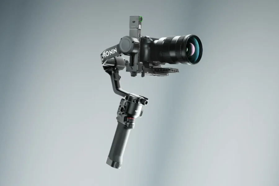 DJI RS 5 Gimbal Announced: Touchscreen Tracking and 3kg Payload - Daily ...